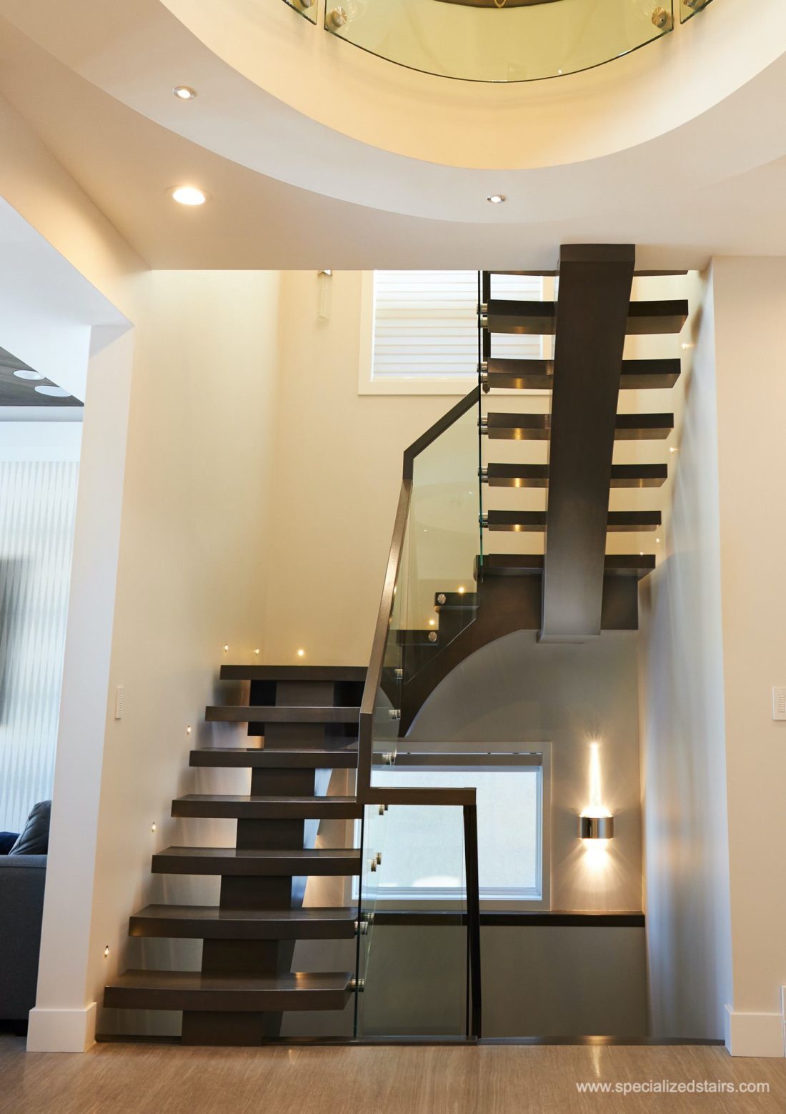 Elegant Curved Glass Railing - Specialized Stair & Rail