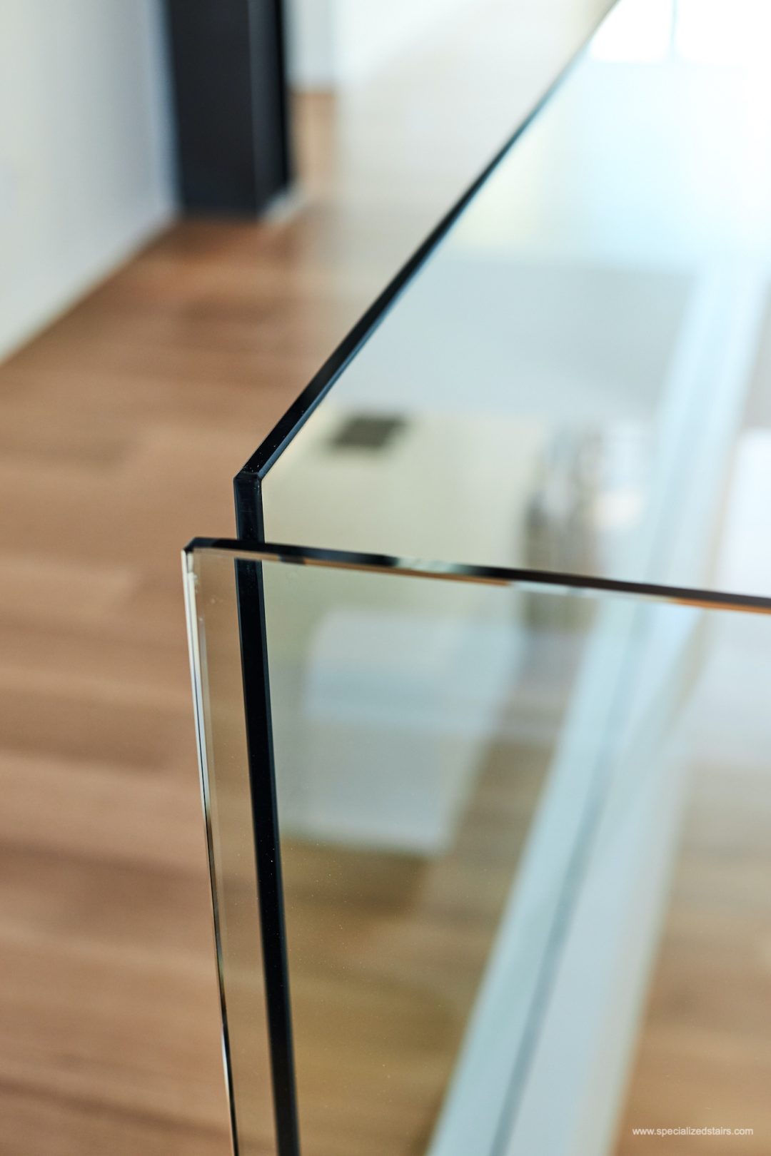 Modern Seamless Glass Railing - Specialized Stair & Rail